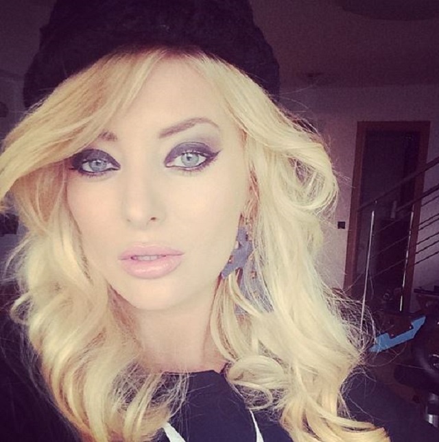 VIDEO Delia e disperată! "Nu mai suport stilul ăsta de viaţă!" Vezi ce ...