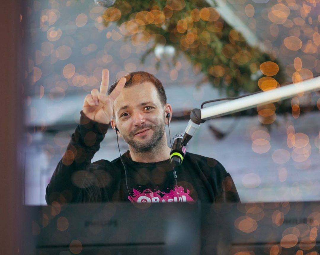 FOTO / Părinţii lui Mihai Morar au împlinit 40 de ani de căsnicie! Ce ...