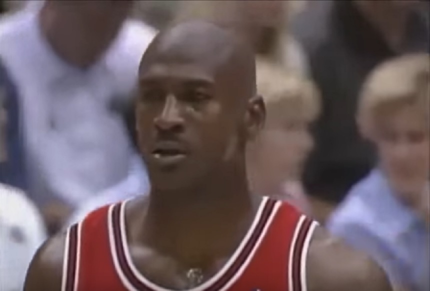 Sportivii au decis! El e cel mai mare baschetbalist din istorie