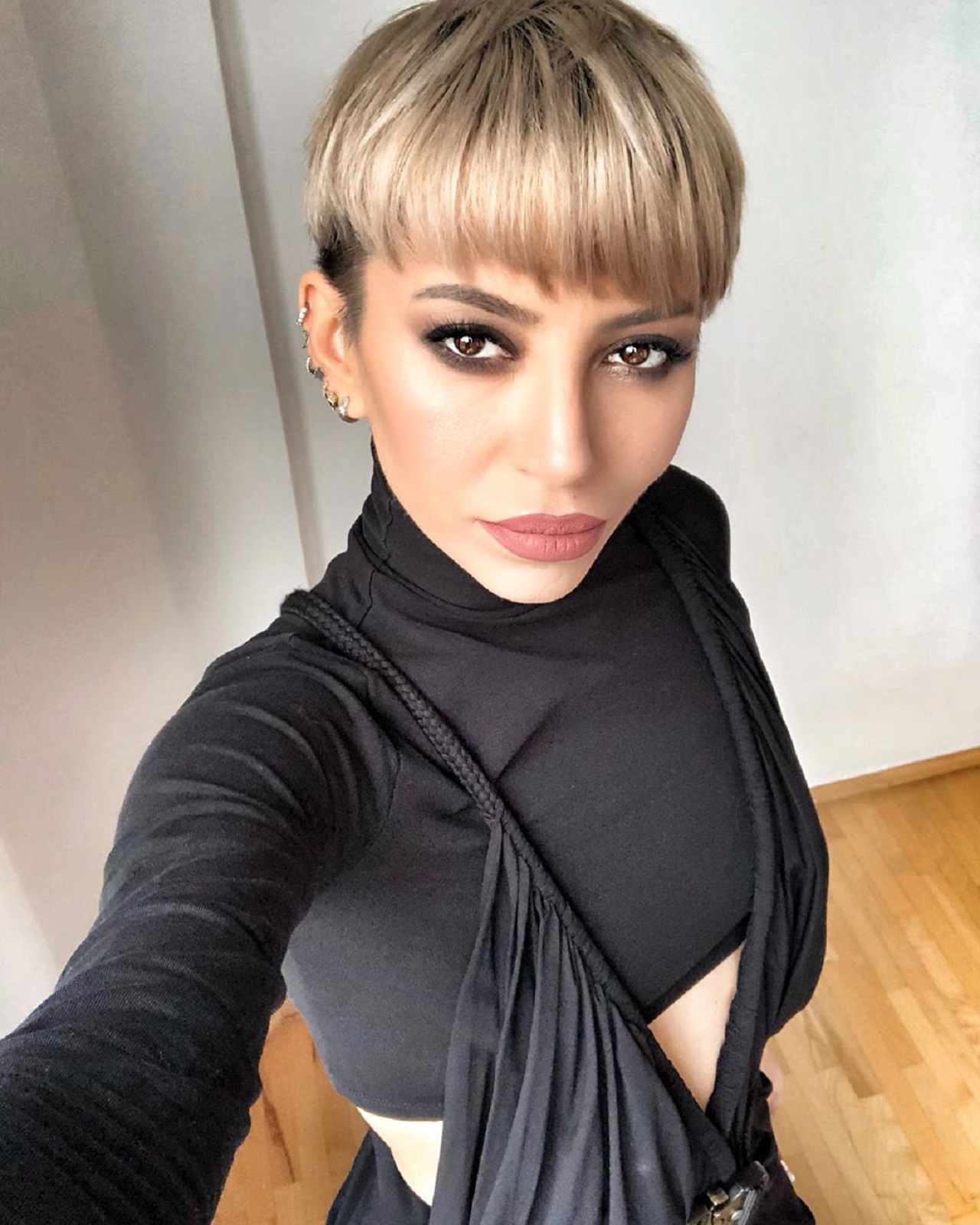 FOTO / Giulia Anghelescu, fotografie de colecţie de acum 10 ani. Cât de ...