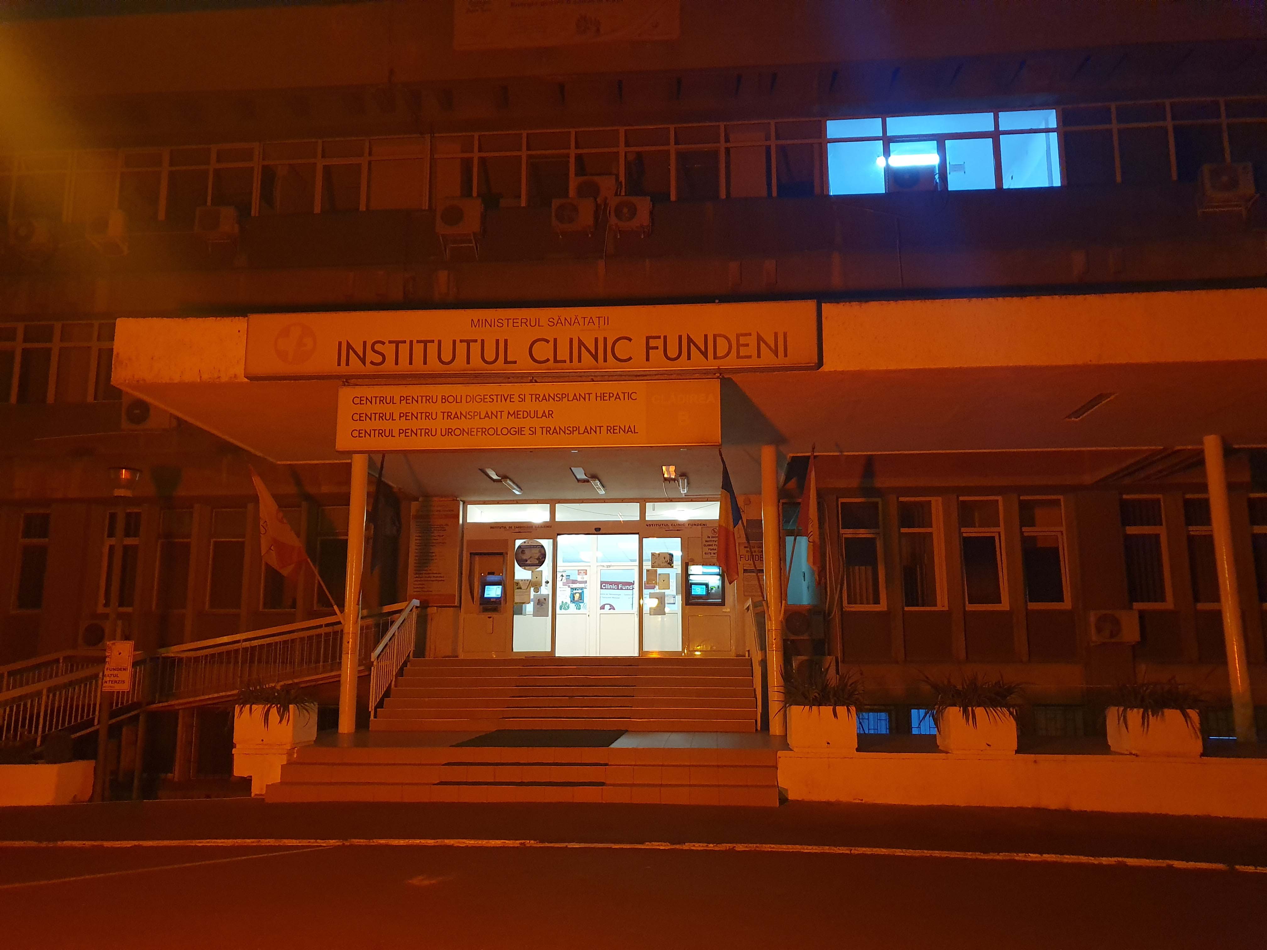 Asistentă medicală și doi pacienți de la Institutul Fundeni, testați ...